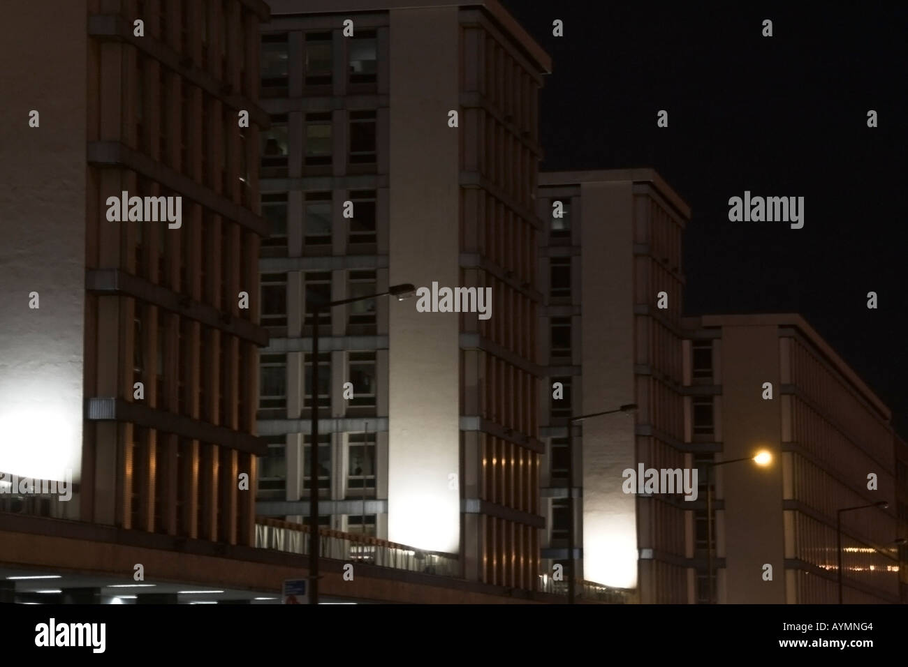 modern building at night Stock Photo - Alamy