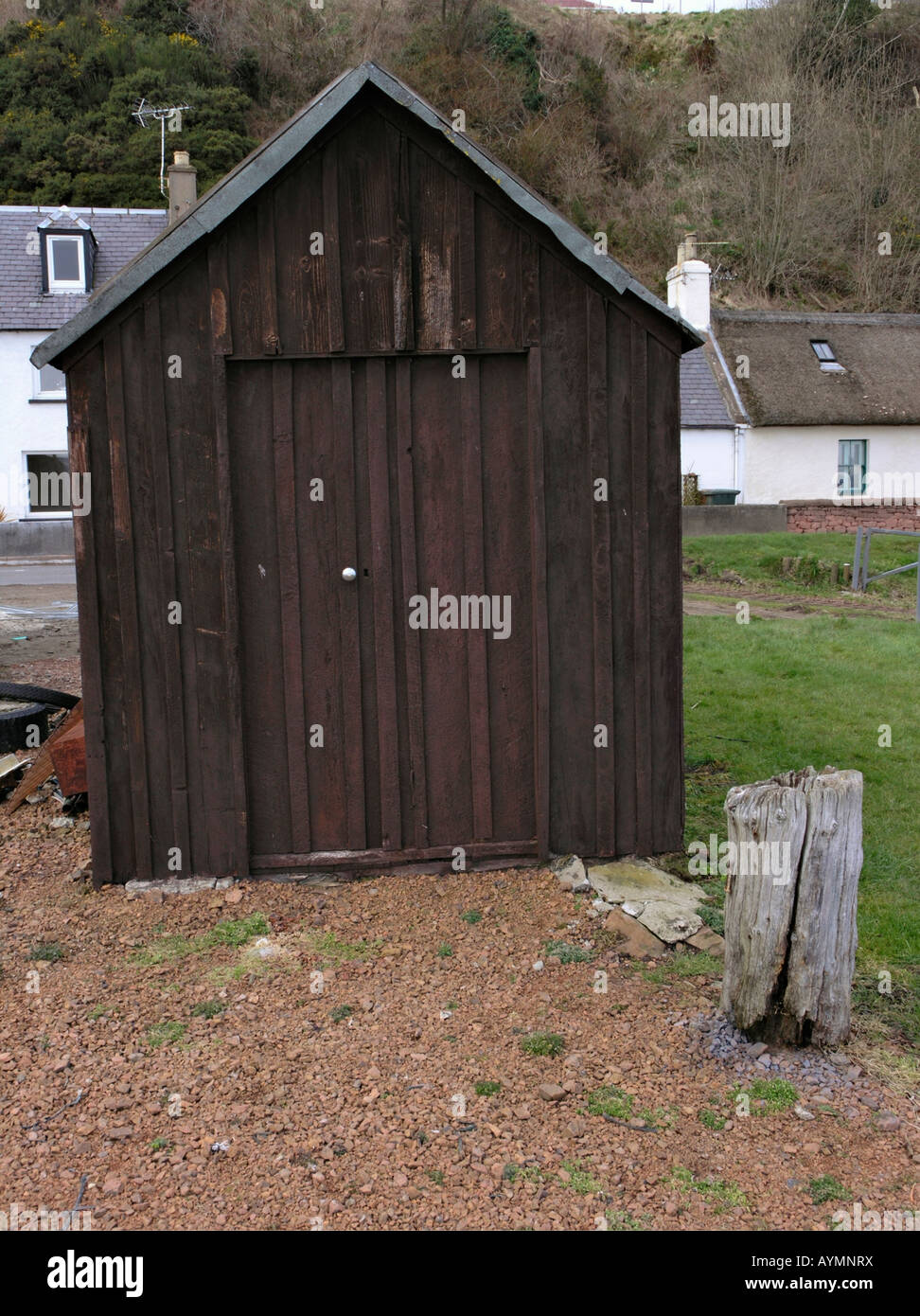 Tarred shed, Avoch harbour, Black Isle, Scotland Stock Photo - Alamy