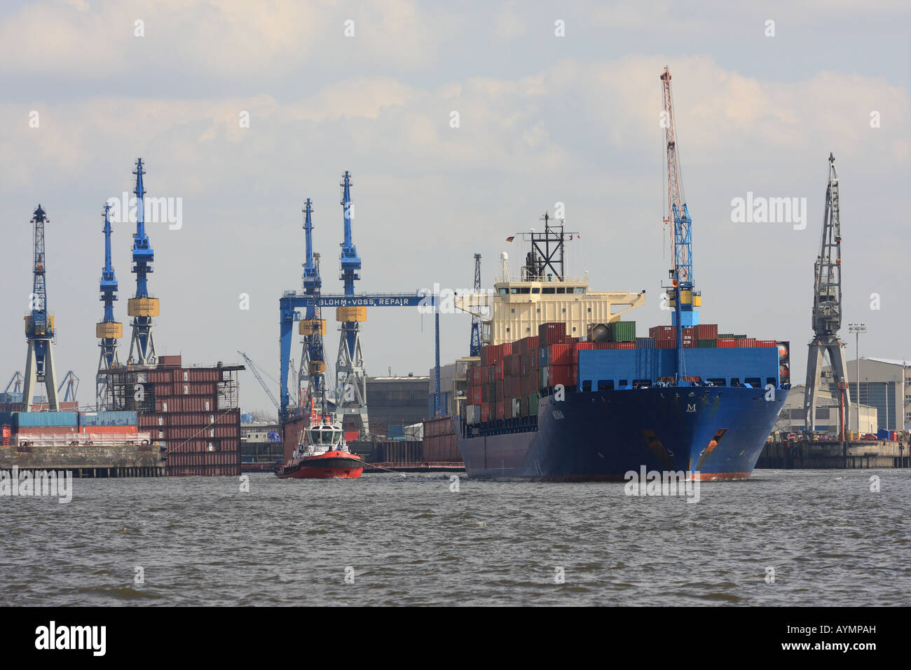 German container ship hi-res stock photography and images - Alamy