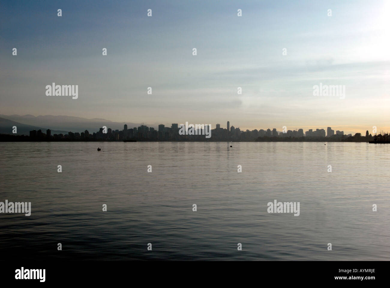 Silhouette cityscape Vancouver British Columbia Canada Stock Photo - Alamy