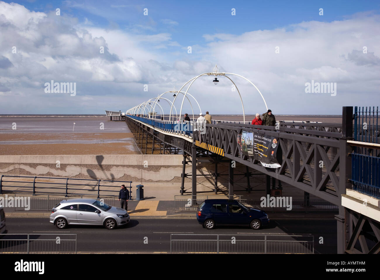 Southport seafront hi-res stock photography and images - Alamy