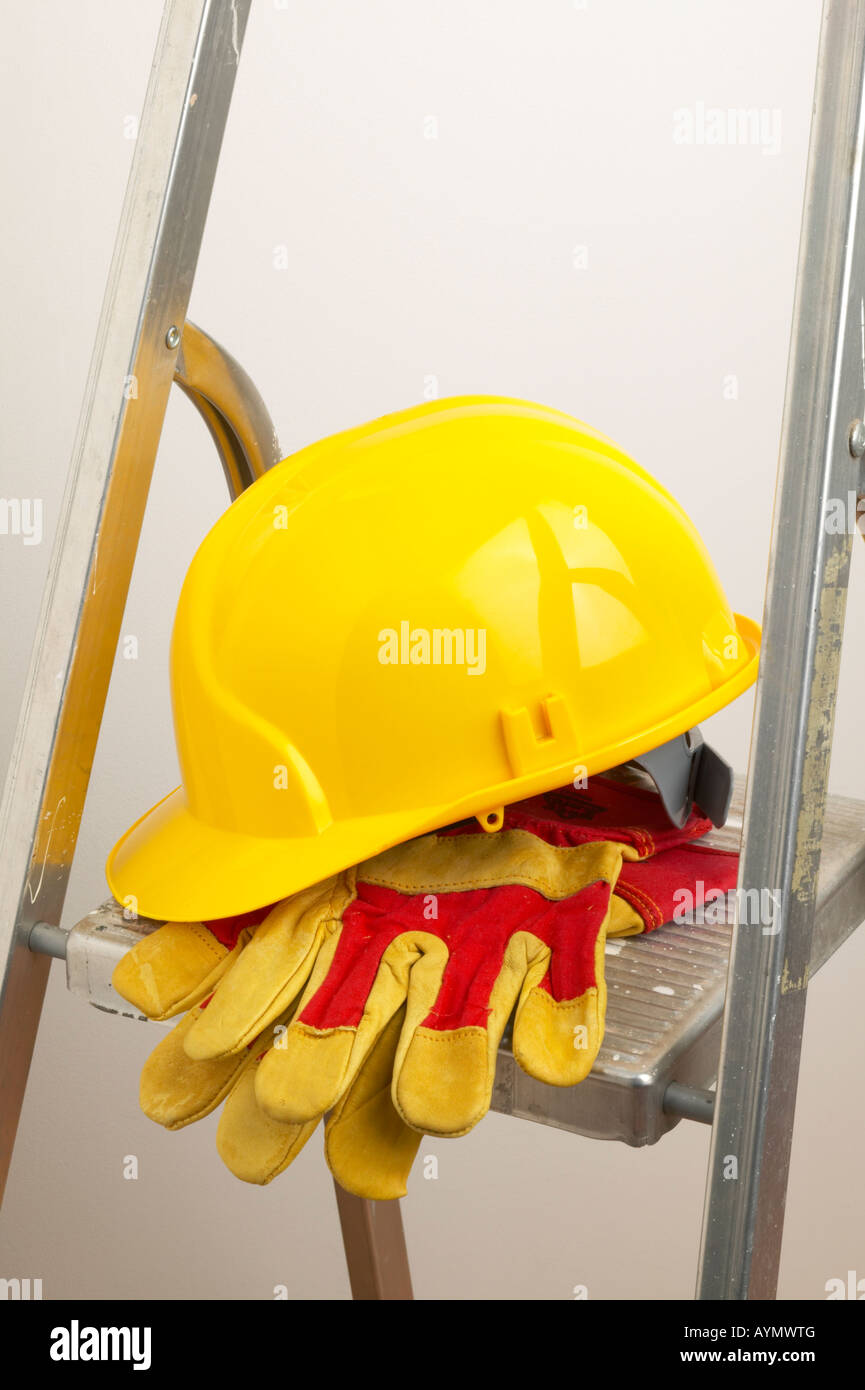 Rigger gloves hi-res stock photography and images - Alamy