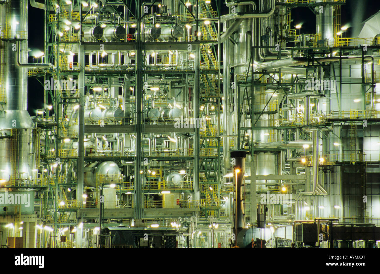 Oil refinery in germany hi-res stock photography and images - Alamy