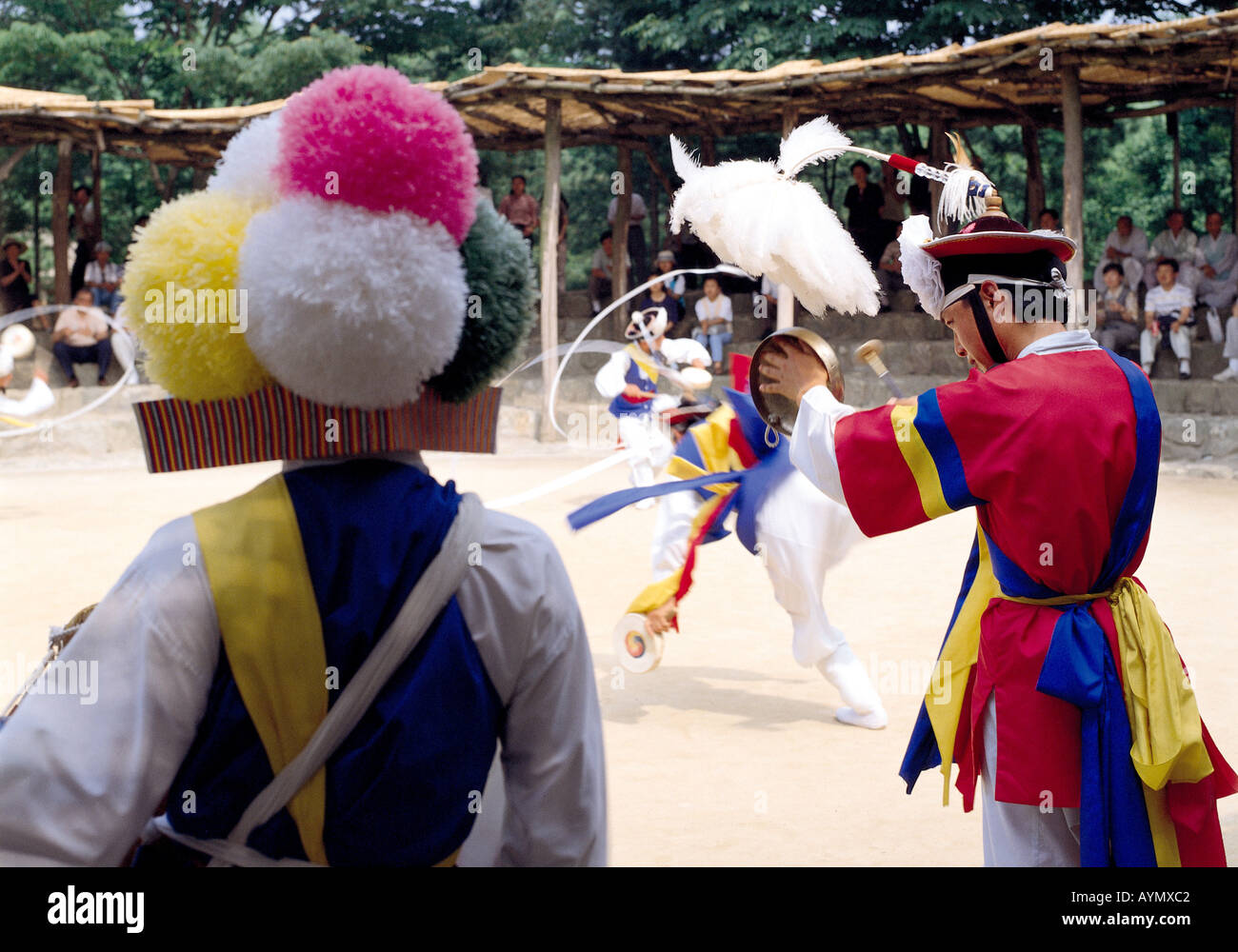 Samulnori High Resolution Stock Photography and Images - Alamy