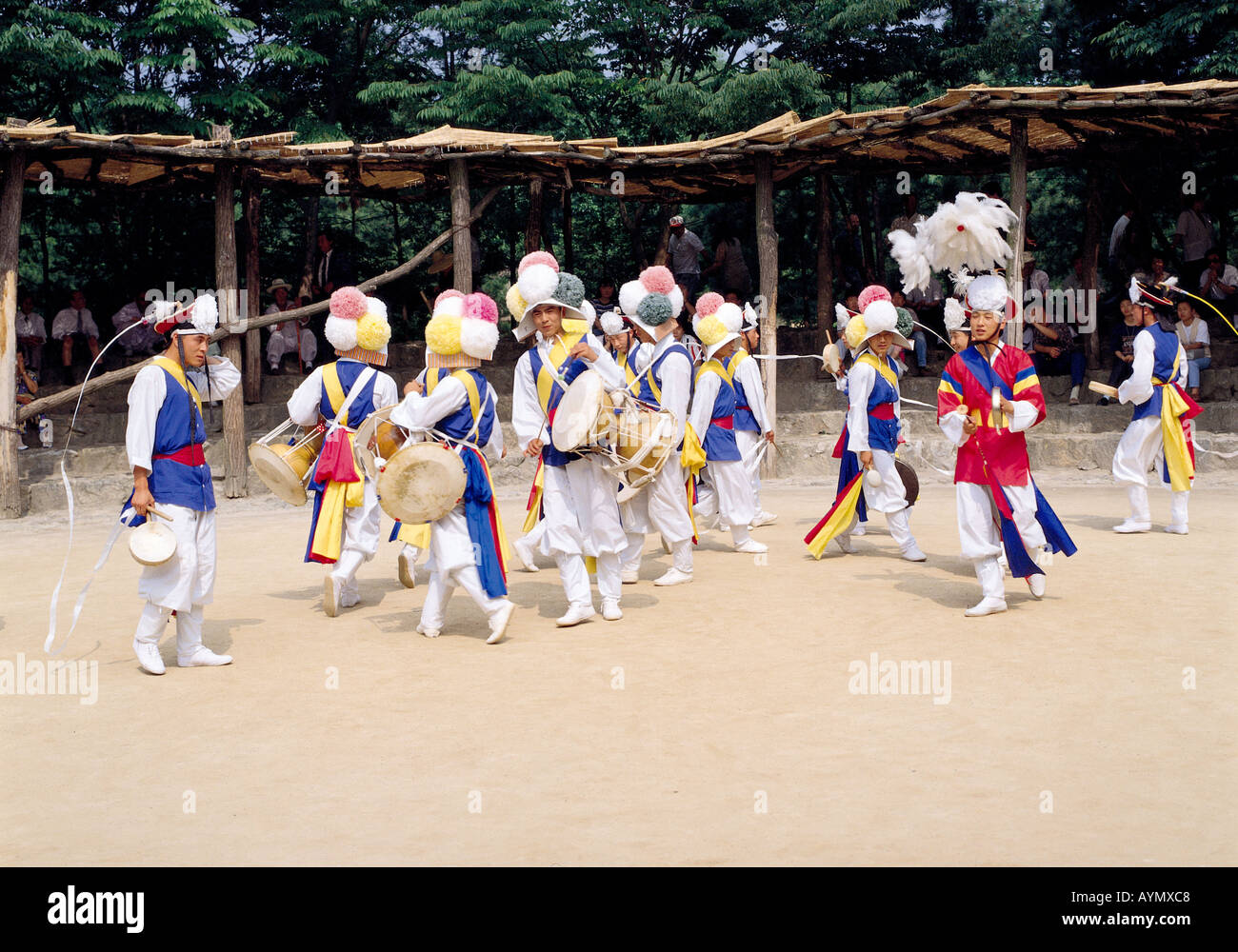 Samulnori High Resolution Stock Photography and Images - Alamy