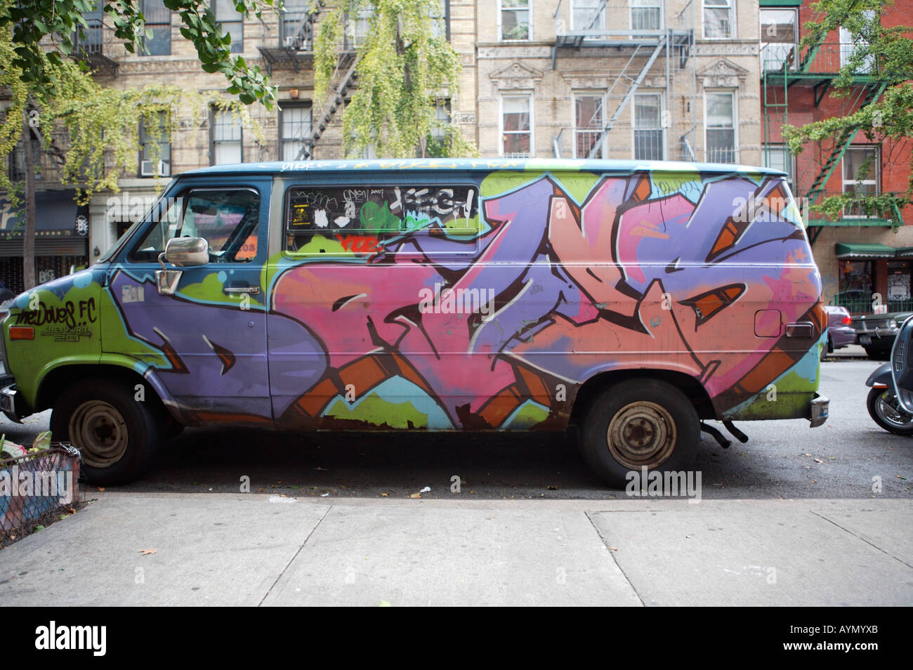 Graffiti van new york hi-res stock photography and images - Alamy