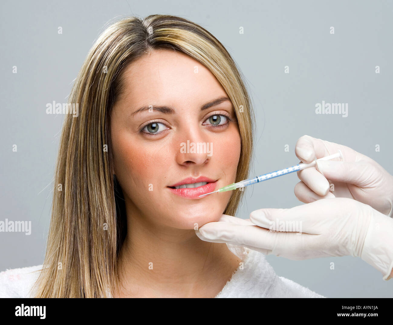 Injections under skin injection hi-res stock photography and images - Alamy