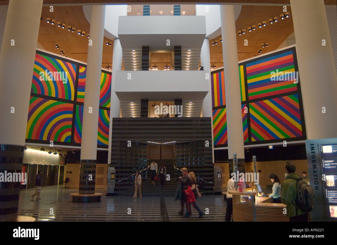 The architecture of the lobby in the San Franciso Museum of Modern Art ...