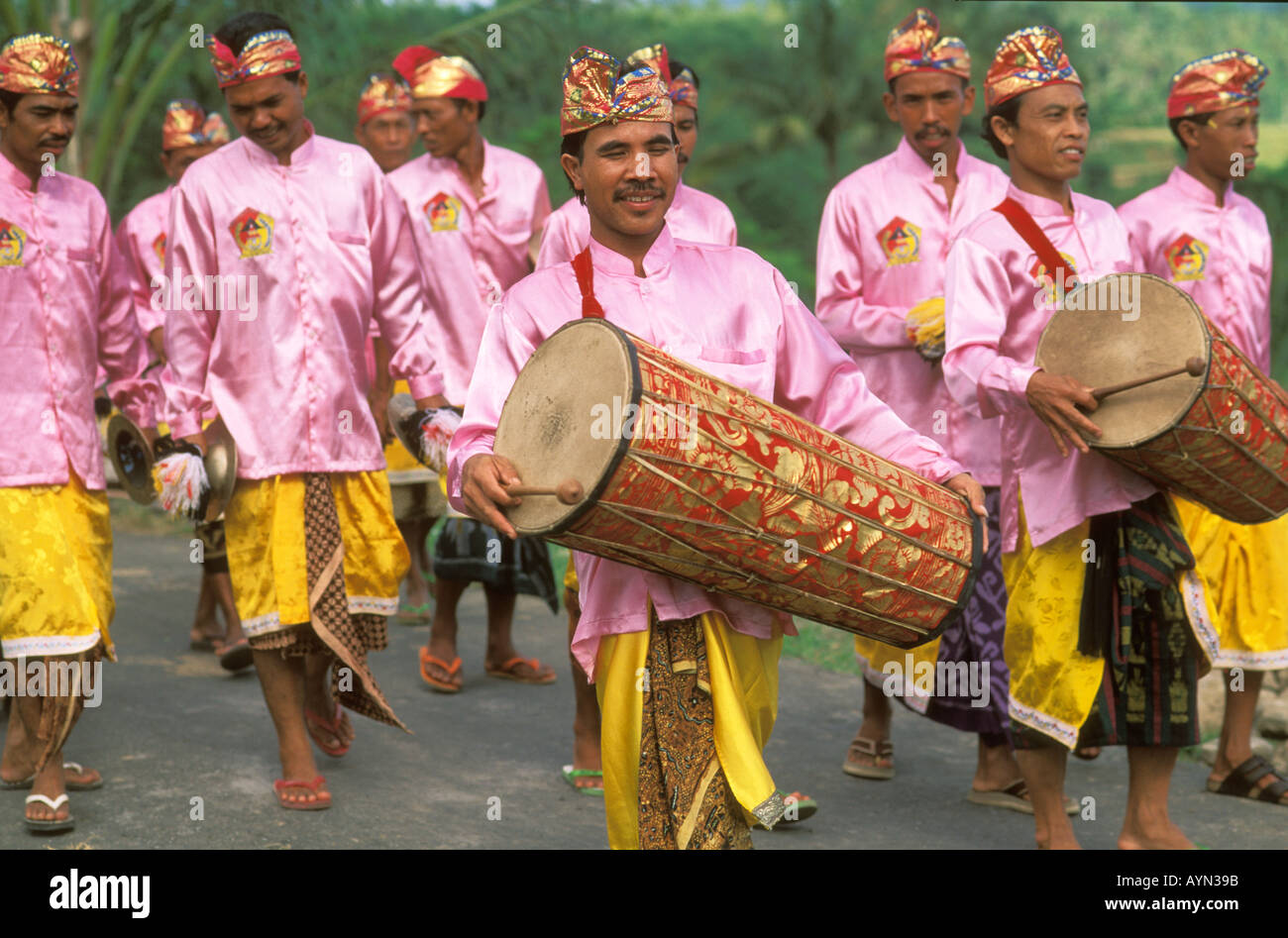 Asia Indonesia Bali Temple procession Stock Photo - Alamy