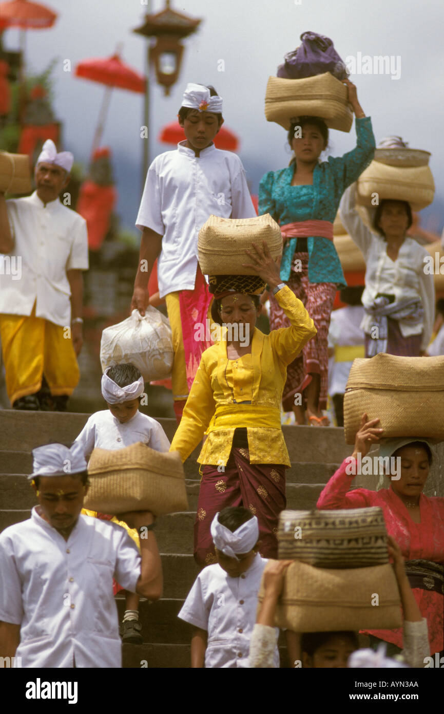 Asia Indonesia Bali Temple procession Stock Photo - Alamy
