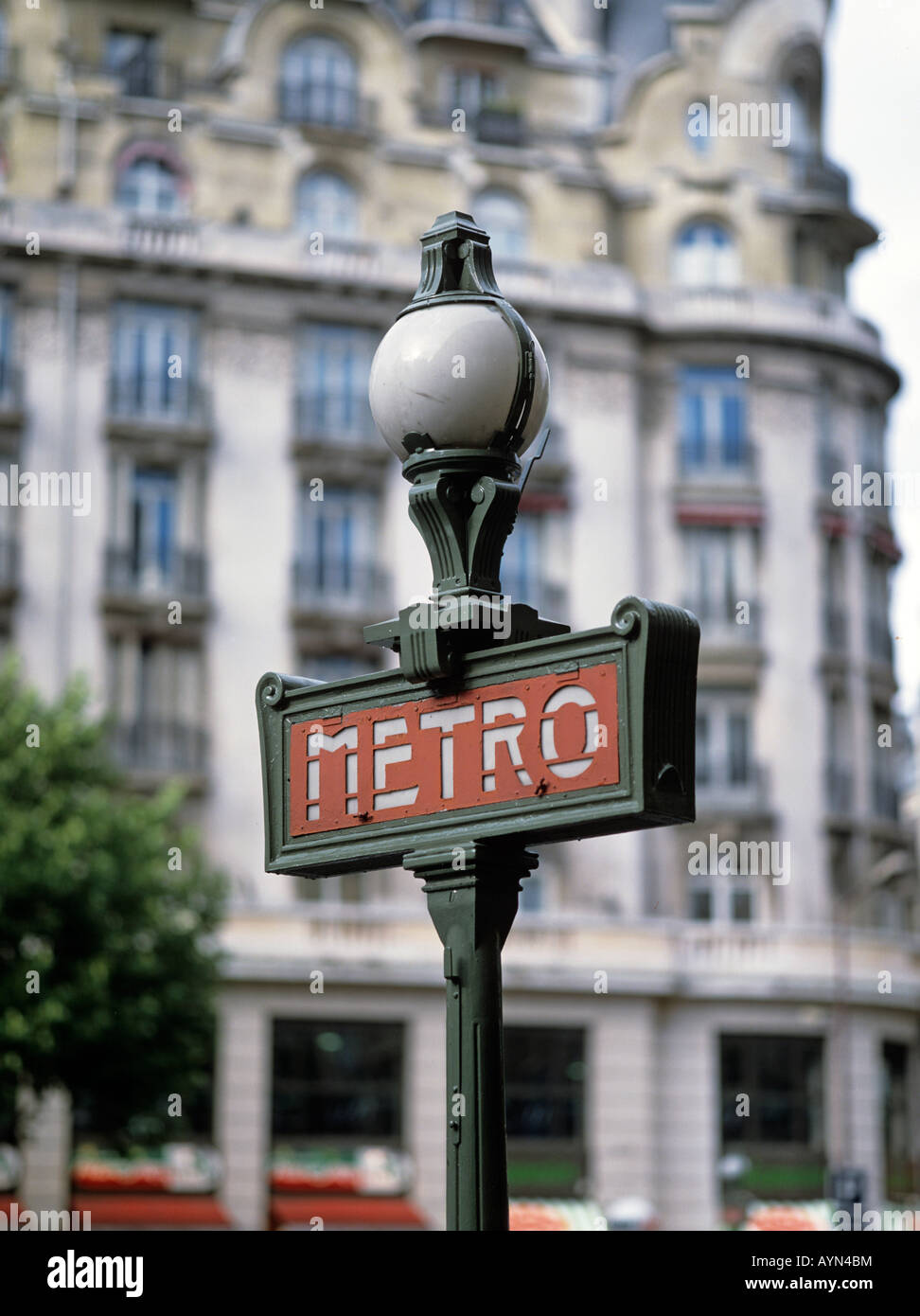 Europa Europe Frankreich France French Paris Metro Stock Photo - Alamy
