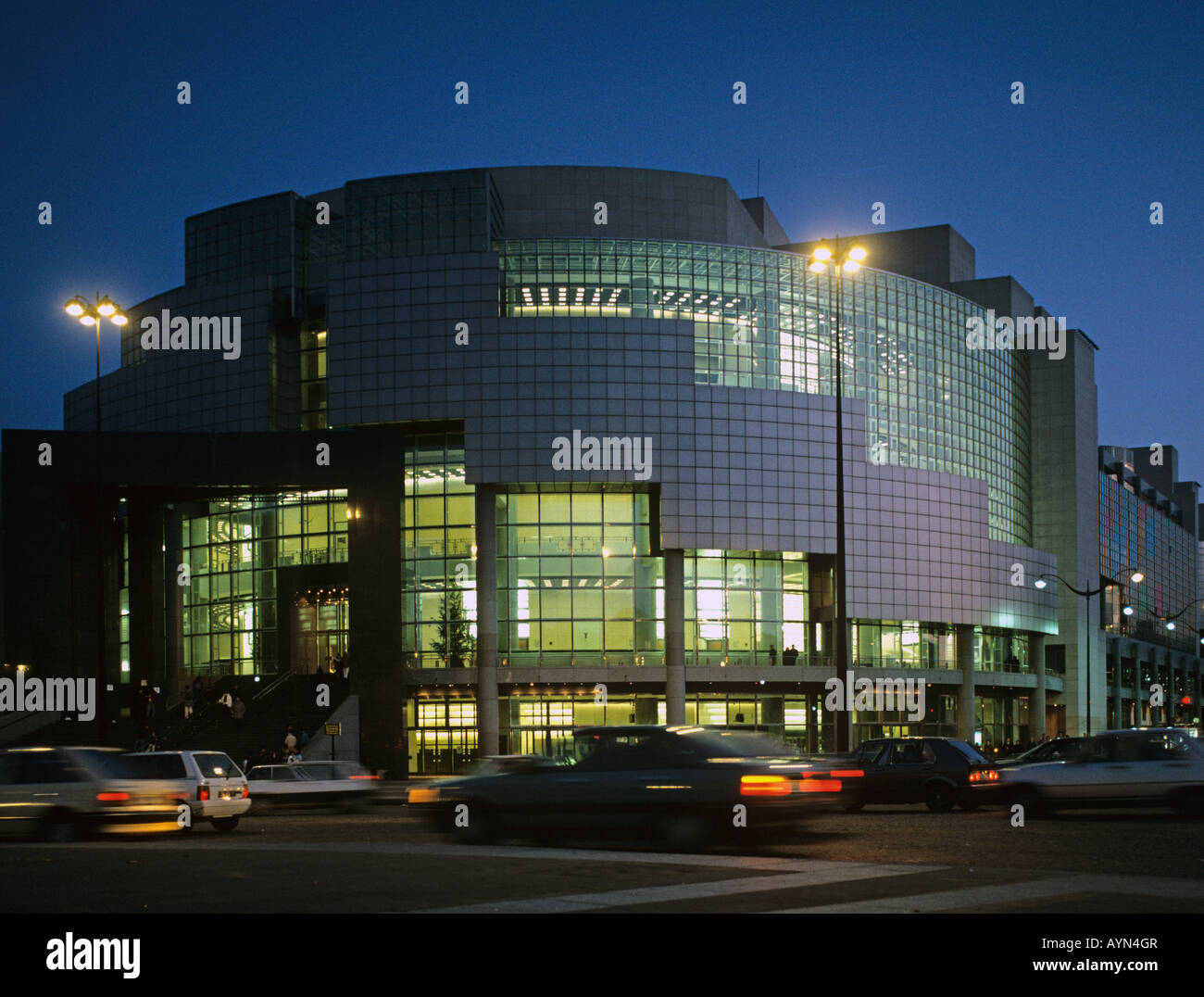 Paris france new french cars hi-res stock photography and images - Alamy
