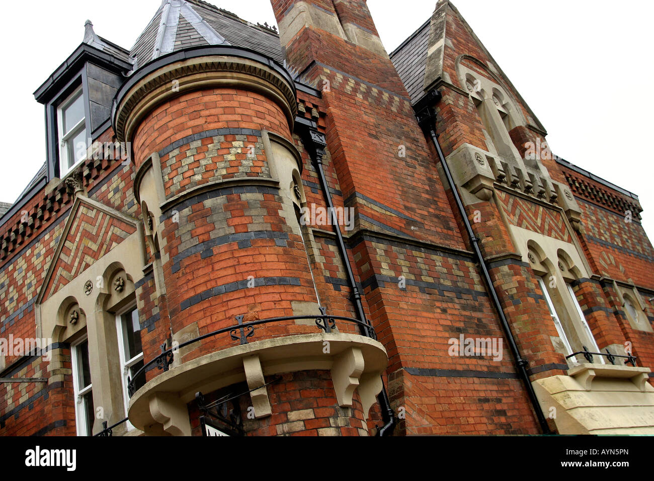 Victorian commercial property hi-res stock photography and images - Alamy