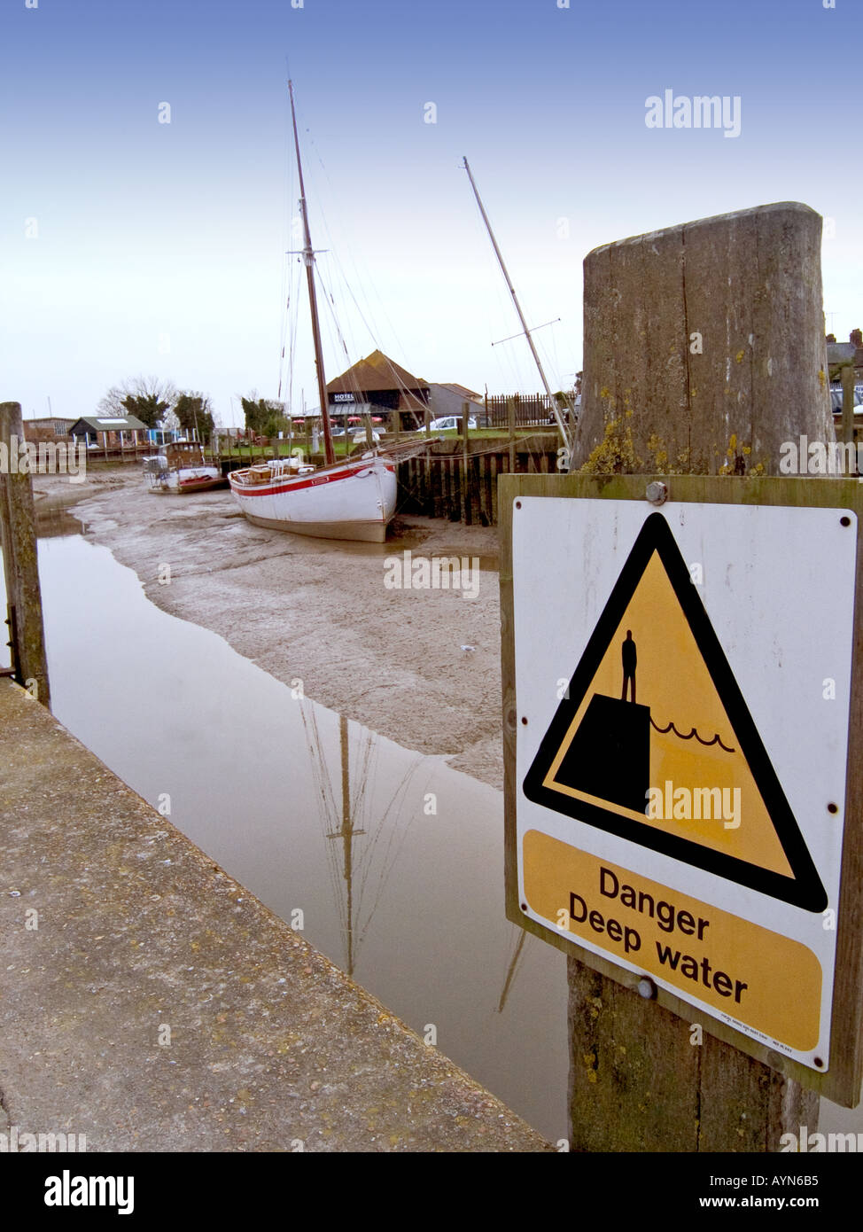 Deep Water danger sign on river through Rye town centre Sussex UK at ...