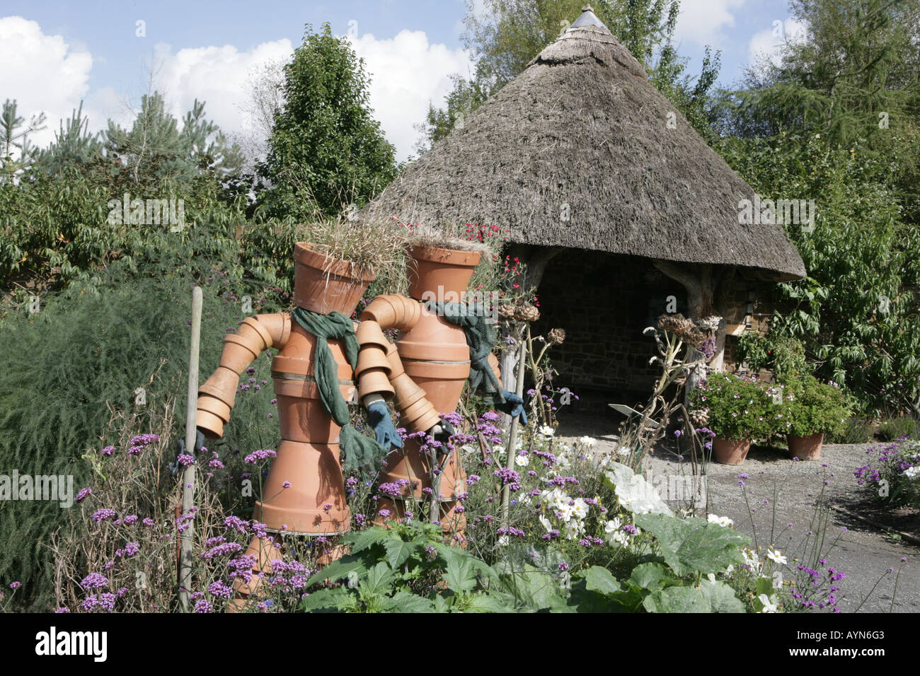 Flower pot men hi-res stock photography and images - Alamy