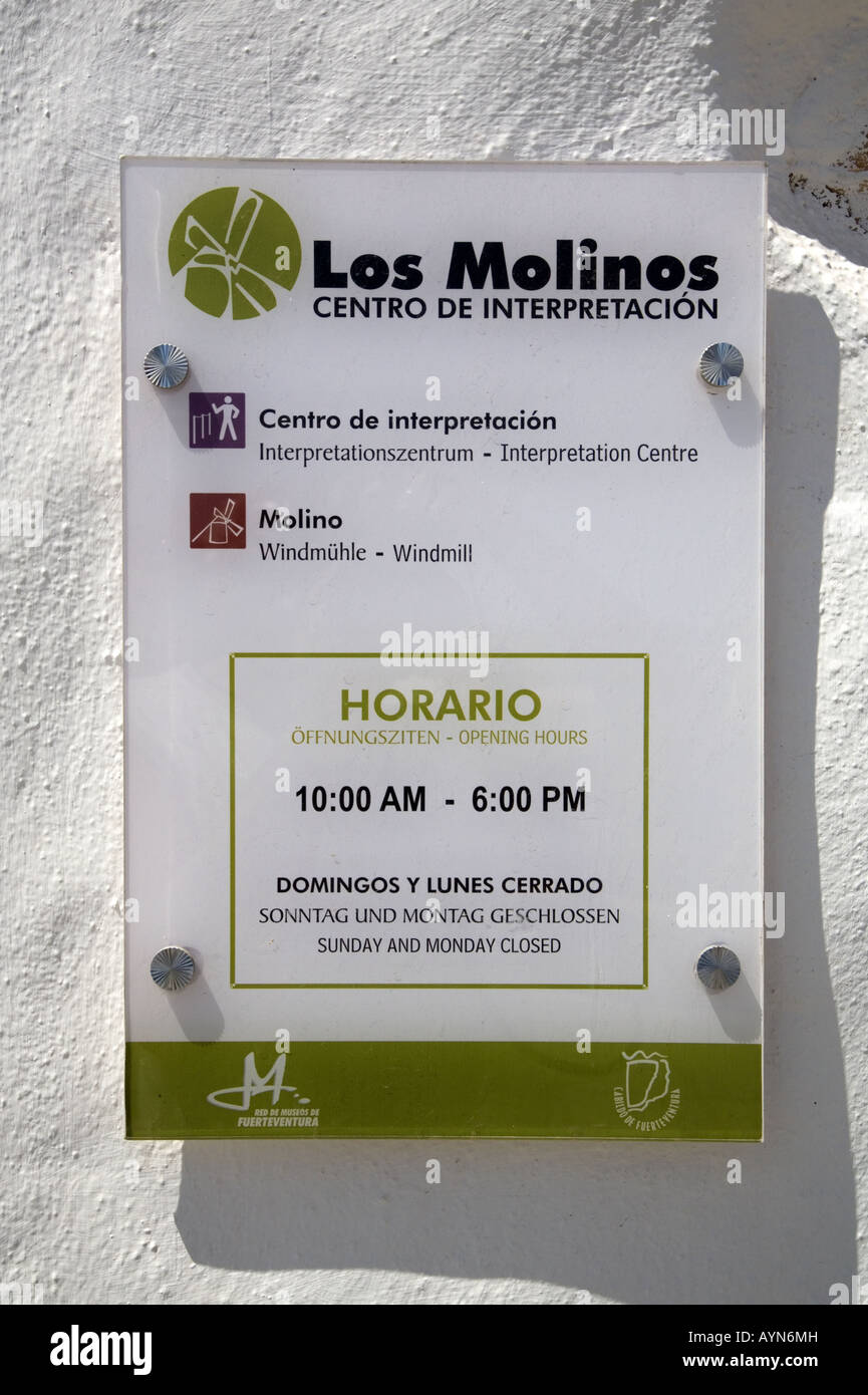 Monument information board hi-res stock photography and images - Alamy