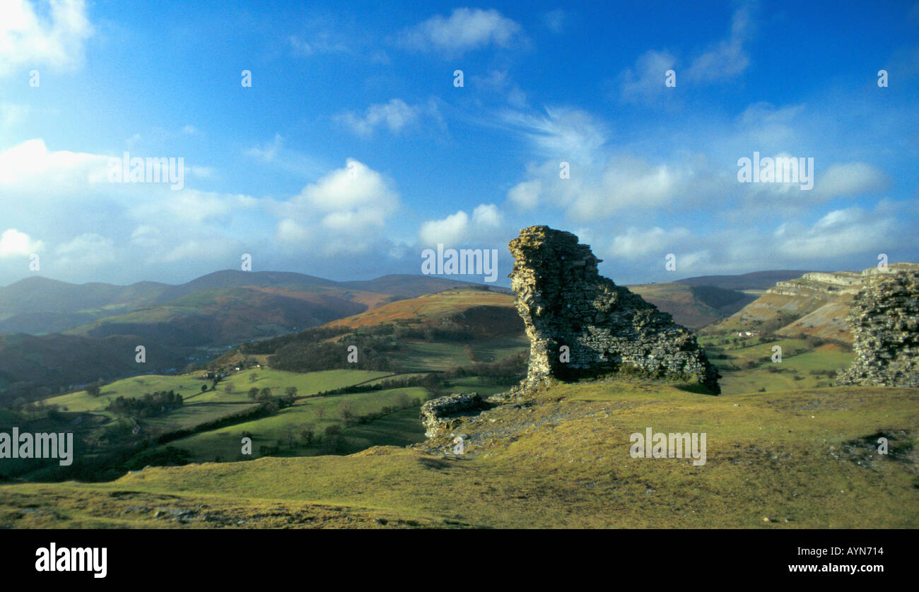 Castell Dinas Bran ruins Llangollen and Welsh Mountains on a sunny ...