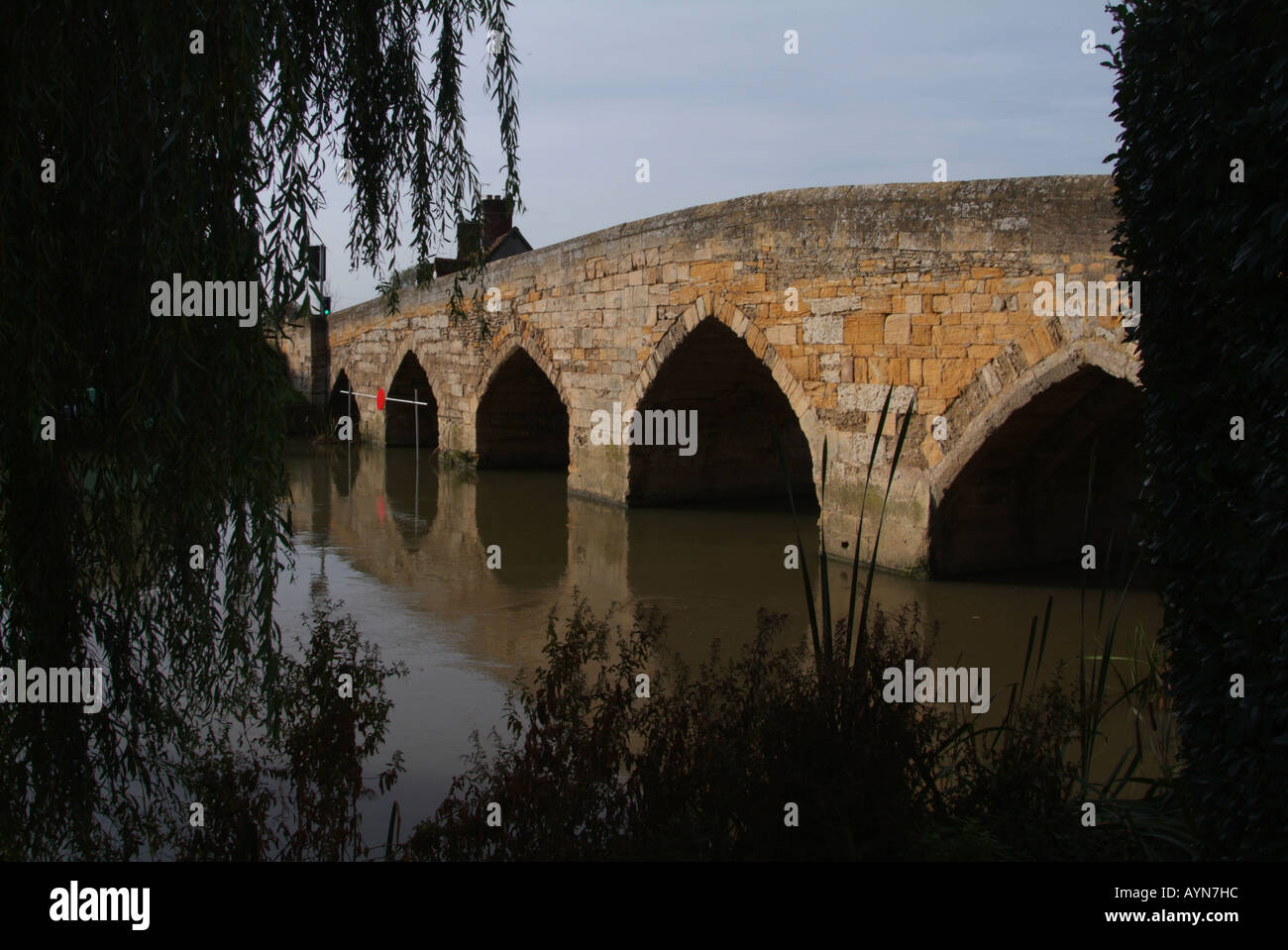 Newbridge and weeping willow river Thames, Oxfordshire, England, UK ...