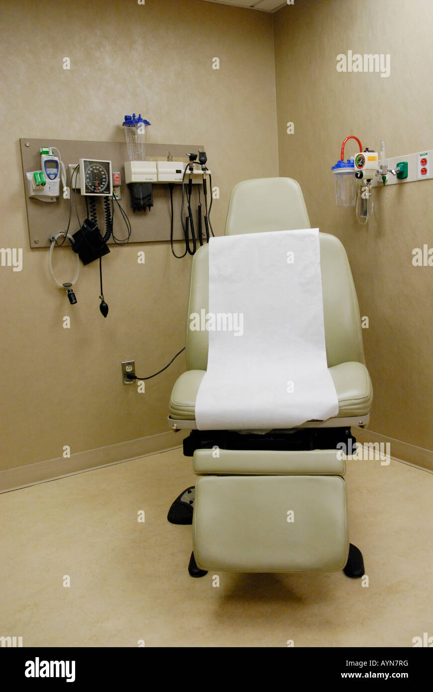 Physician s examination room at a physician s office Memorial Sloan ...