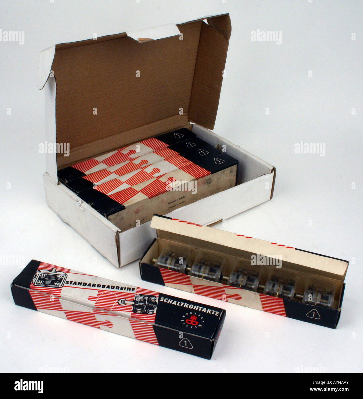 industry, eletronic, packaging of protection switch, trade, unknown ...