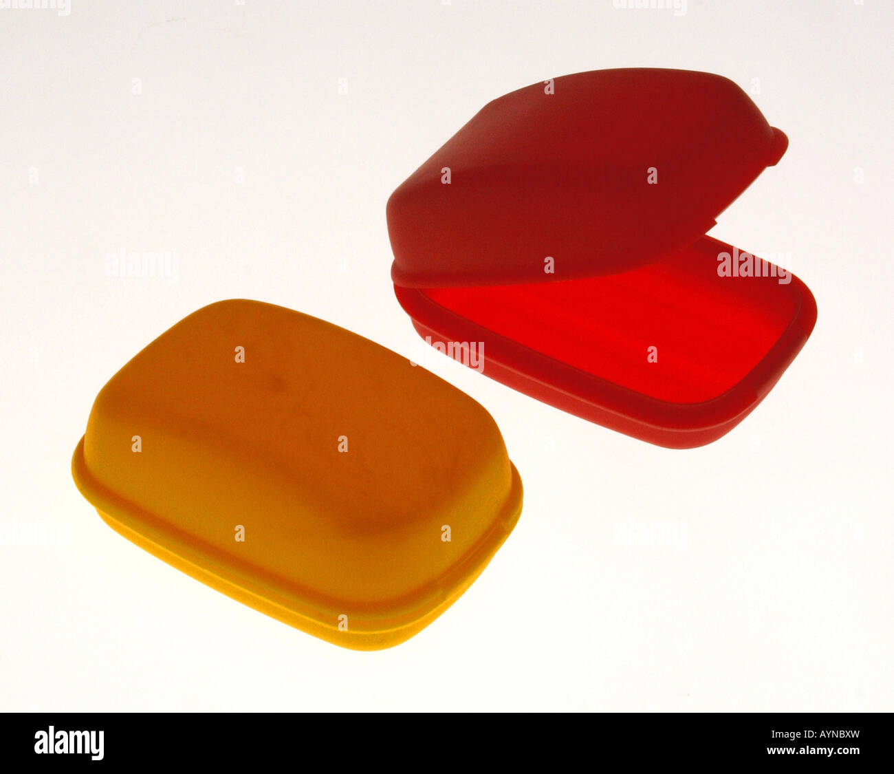 household, vessels, soap cases with hinge PE-ND A 27, produced in 10 ...
