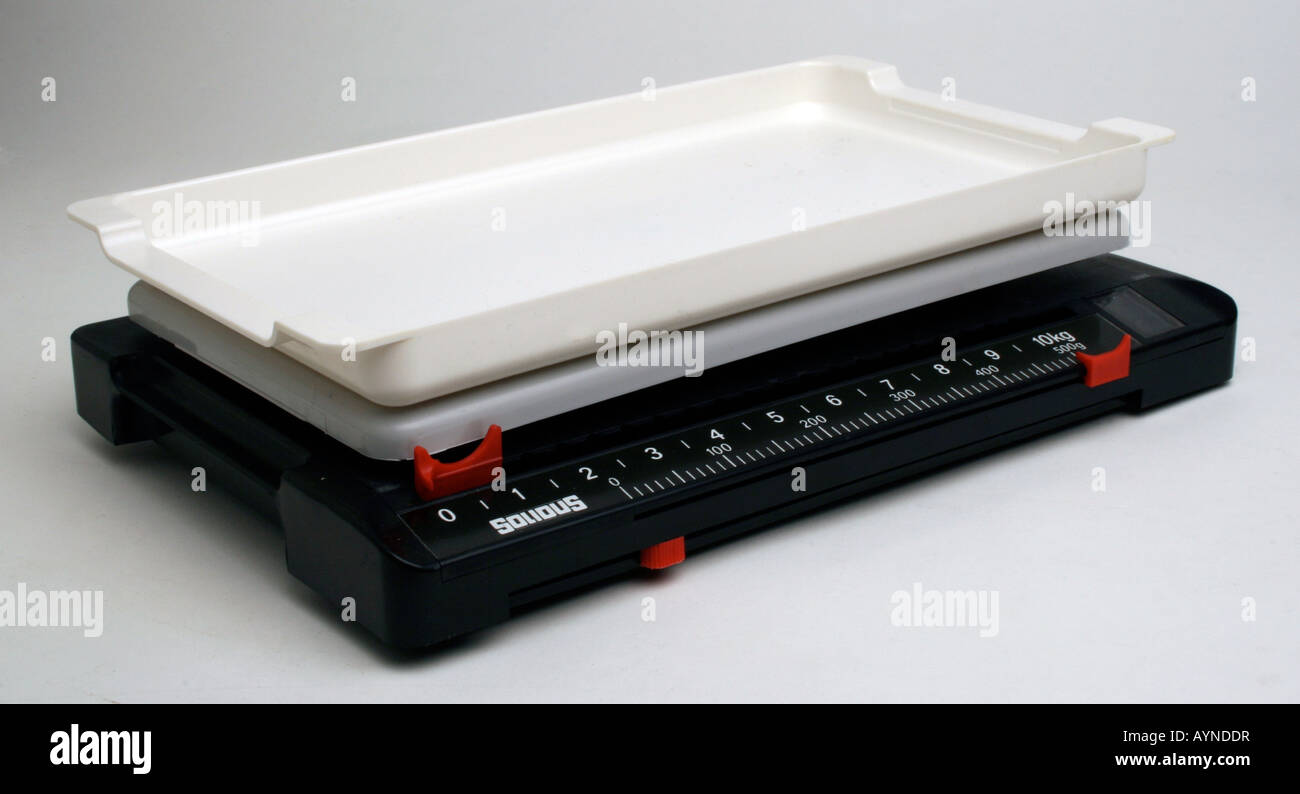 Solidus desk scales wt 10 l 1 hi-res stock photography and images - Alamy