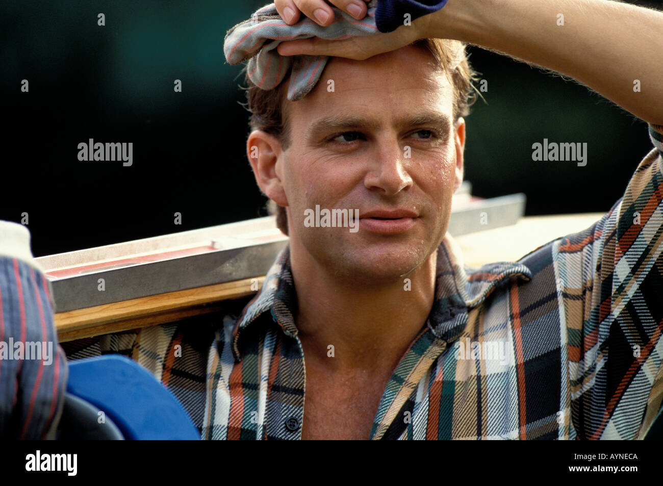 Sweaty worker hi-res stock photography and images - Alamy