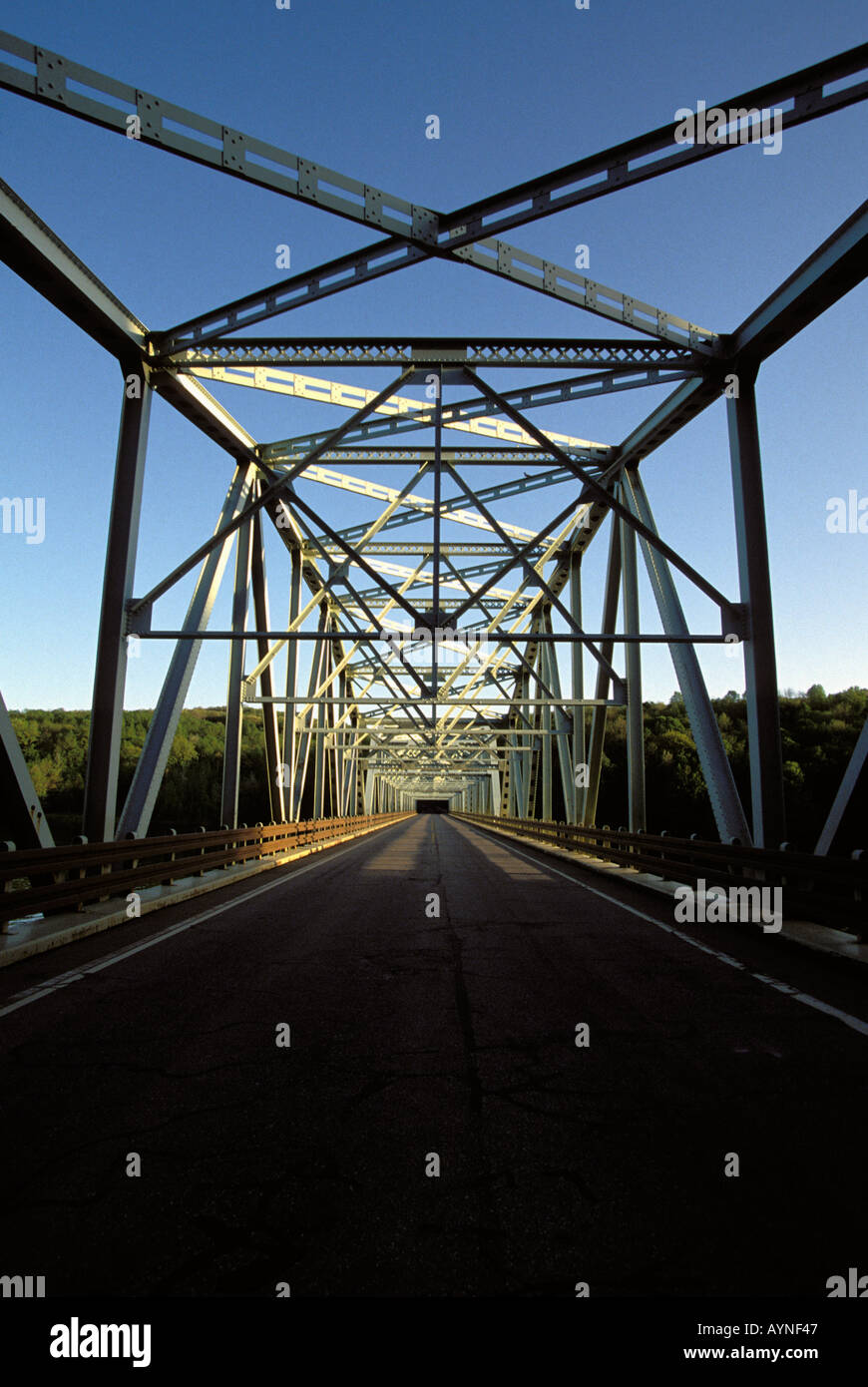 Metal framework bridge Stock Photo - Alamy