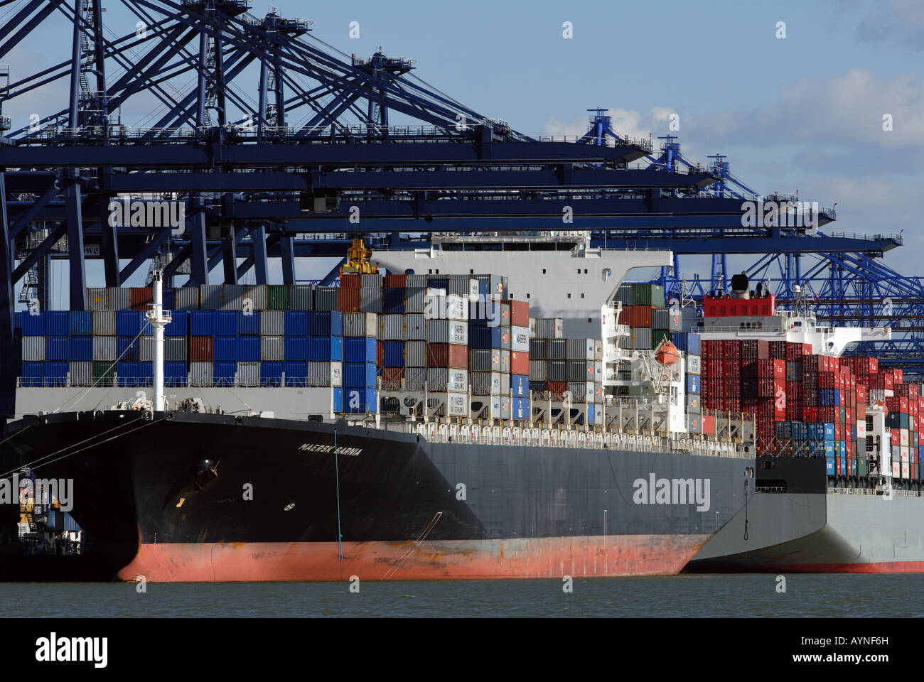 Container ships at Trinity Quay at the Port of Felexstowe in Suffolk ...