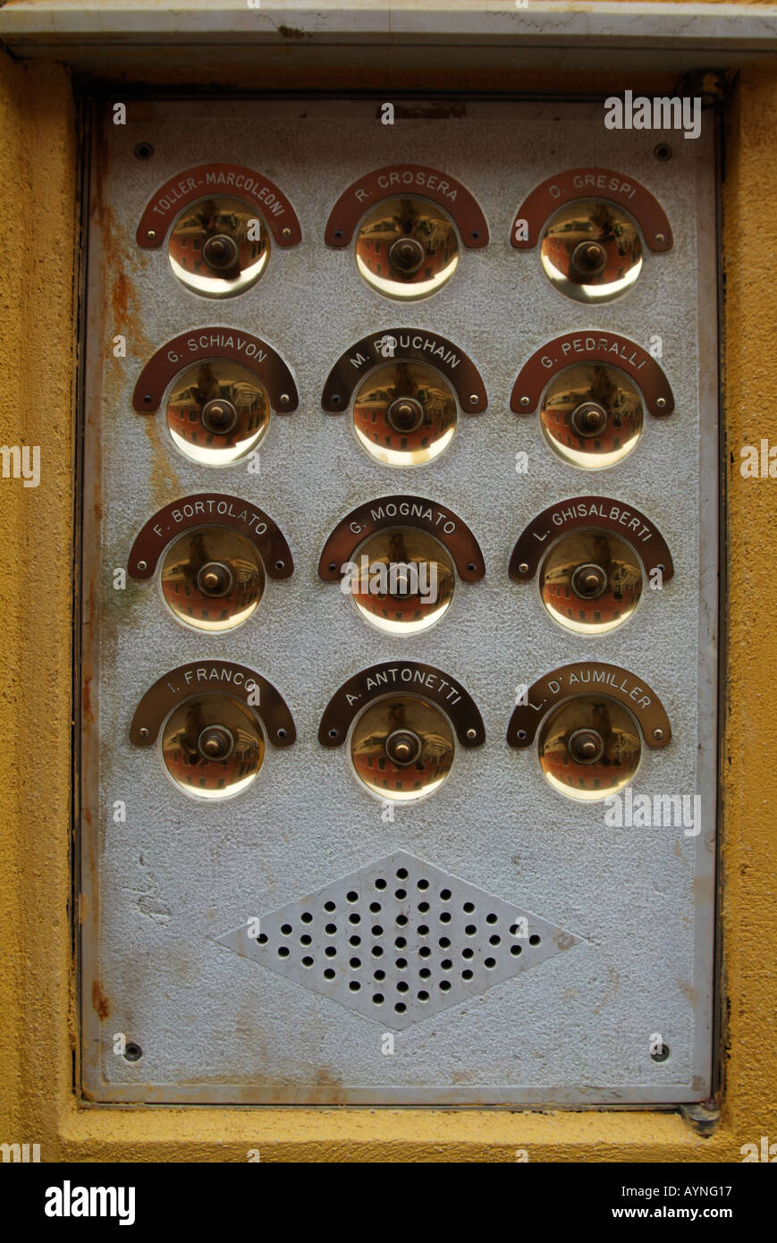 doorbell on residential building in Venice Stock Photo - Alamy