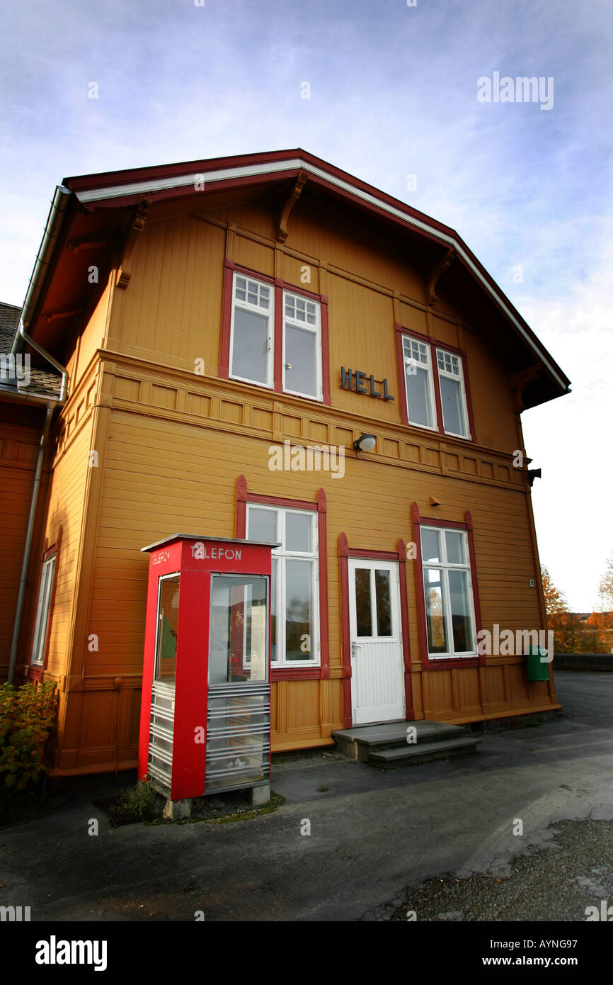 Hell norway station hi-res stock photography and images - Alamy