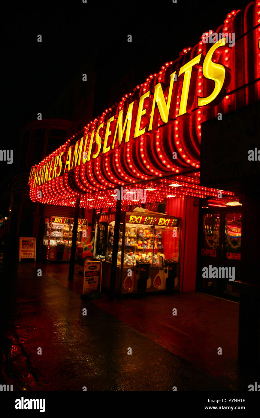 Amusement arcade in rhyl hi-res stock photography and images - Alamy