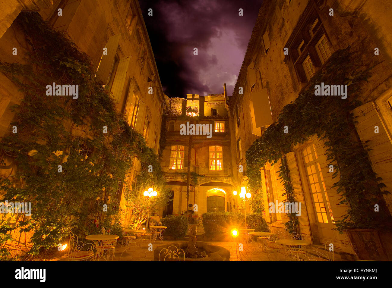 Hotel courtyard in Arles, Provence, France Stock Photo - Alamy