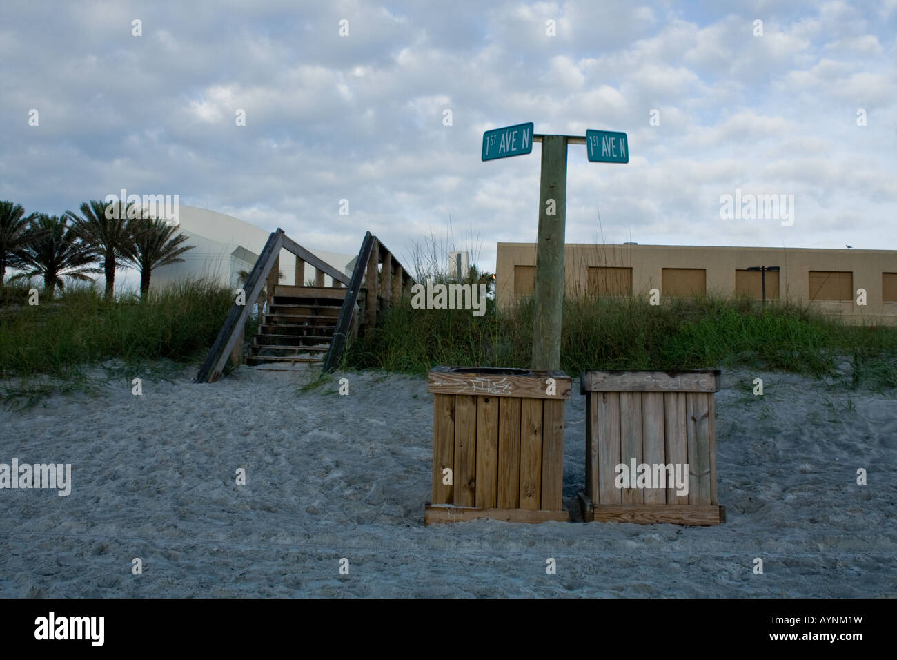 1st avenue sign in sand hi-res stock photography and images - Alamy