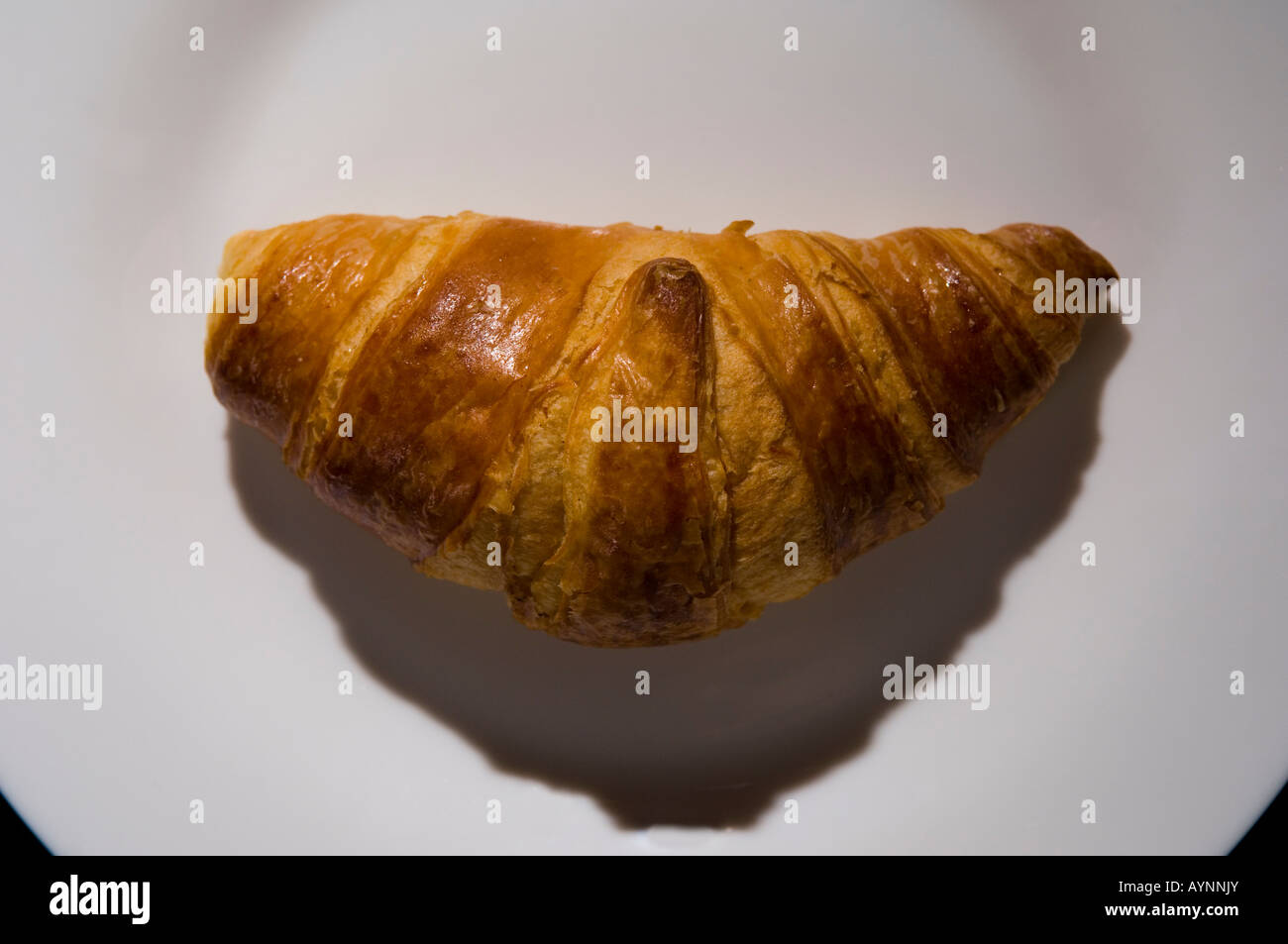 Croissant photos hi-res stock photography and images - Alamy