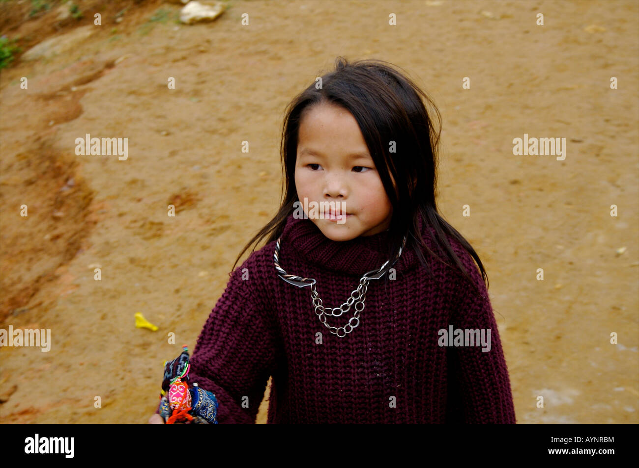 Hmong girl child vietnam hi-res stock photography and images - Alamy