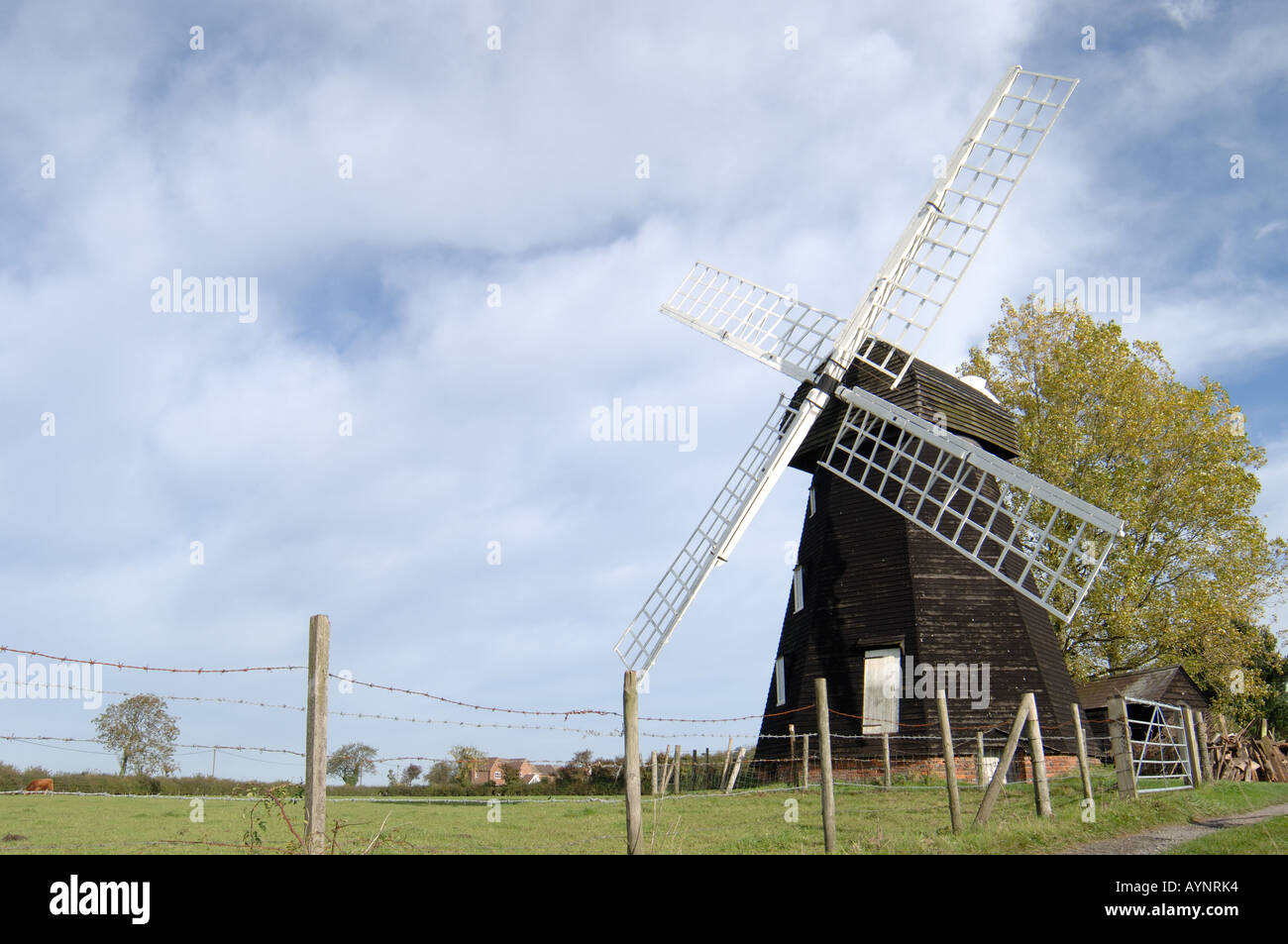 17th century english windmill hi-res stock photography and images - Alamy