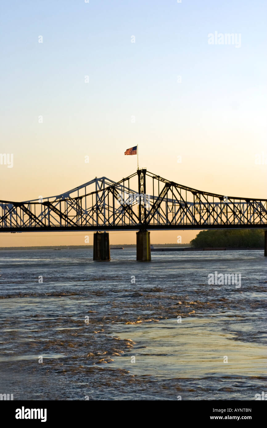 Mississippi River Bridge at Vicksburg Stock Photo - Alamy