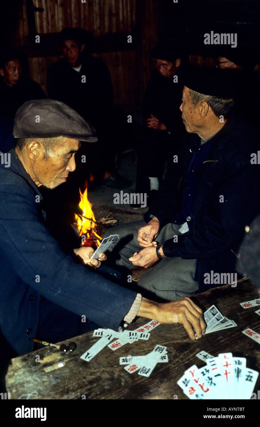 Ethnic dong men hi-res stock photography and images - Alamy