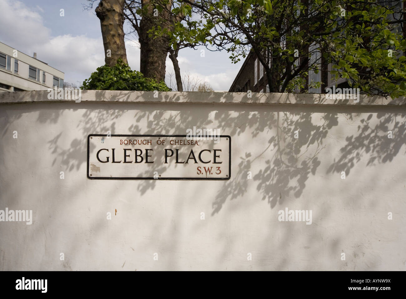 Road Sign Glebe Place London SW3 Stock Photo - Alamy