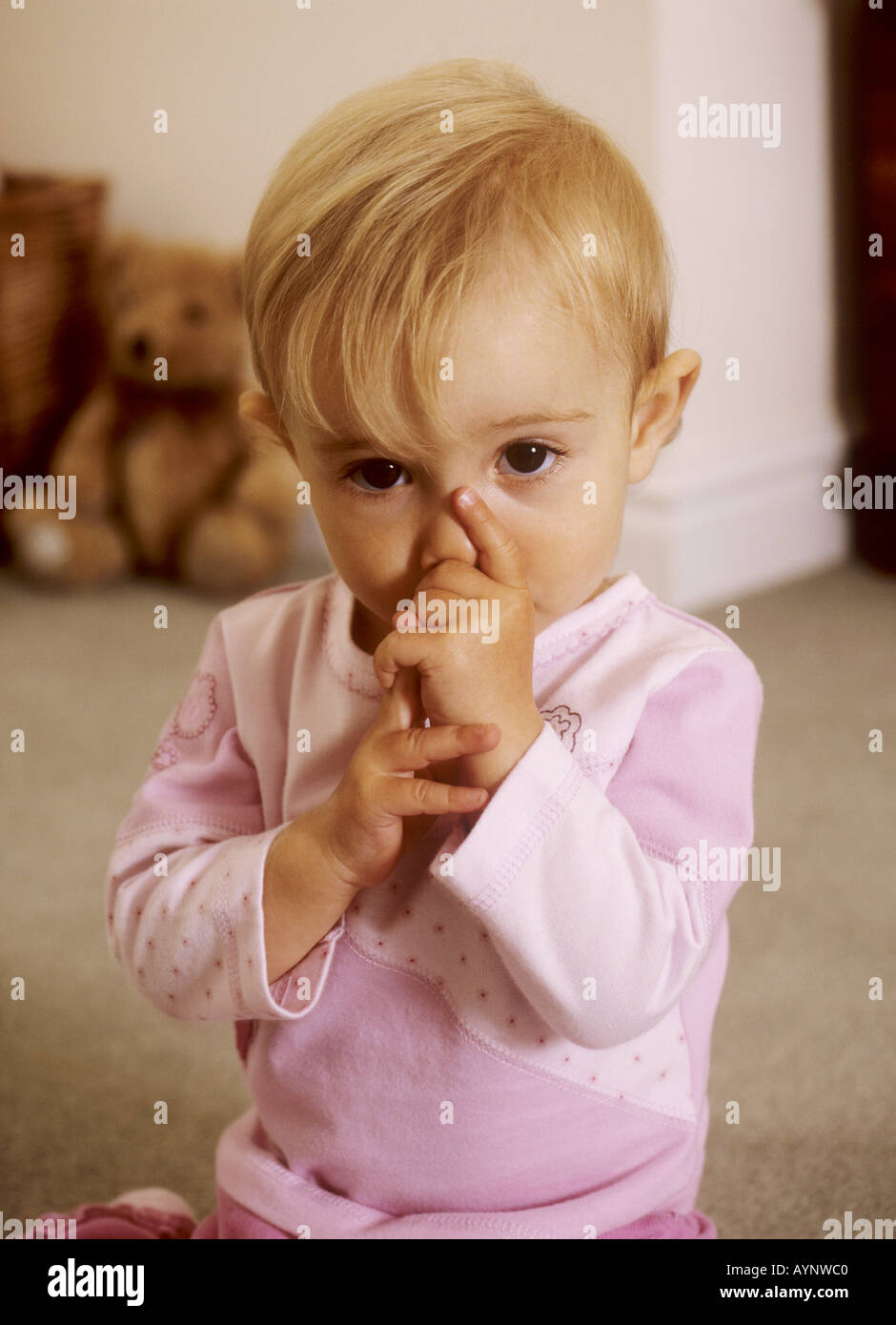 Child toddler abuse hi-res stock photography and images - Alamy