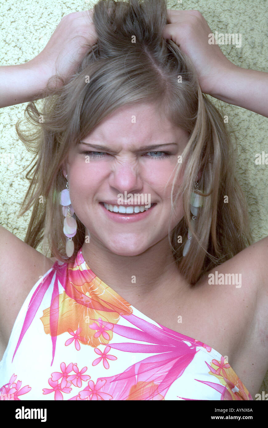 Sich die haare raufen hi-res stock photography and images - Alamy