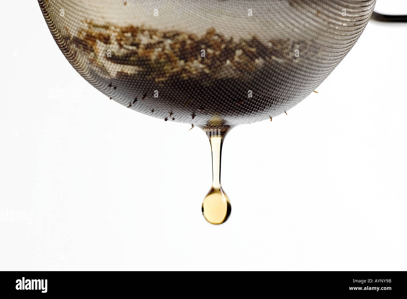 Tropfen braun hi-res stock photography and images - Alamy