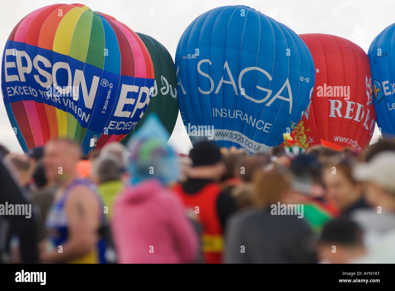 Marathon runners Sport Sponsorship Hot air balloon promotional ...