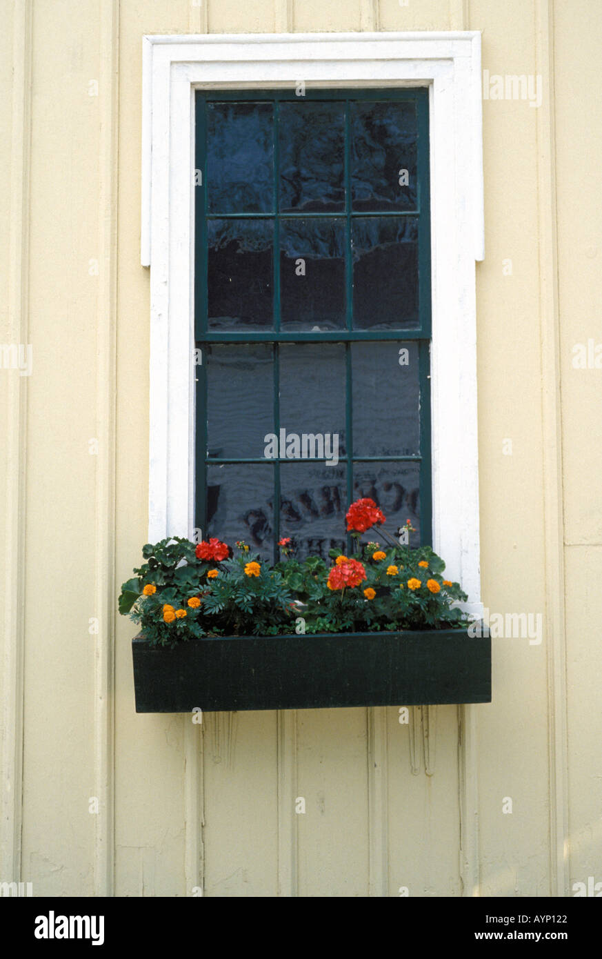 A window detail hi-res stock photography and images - Alamy