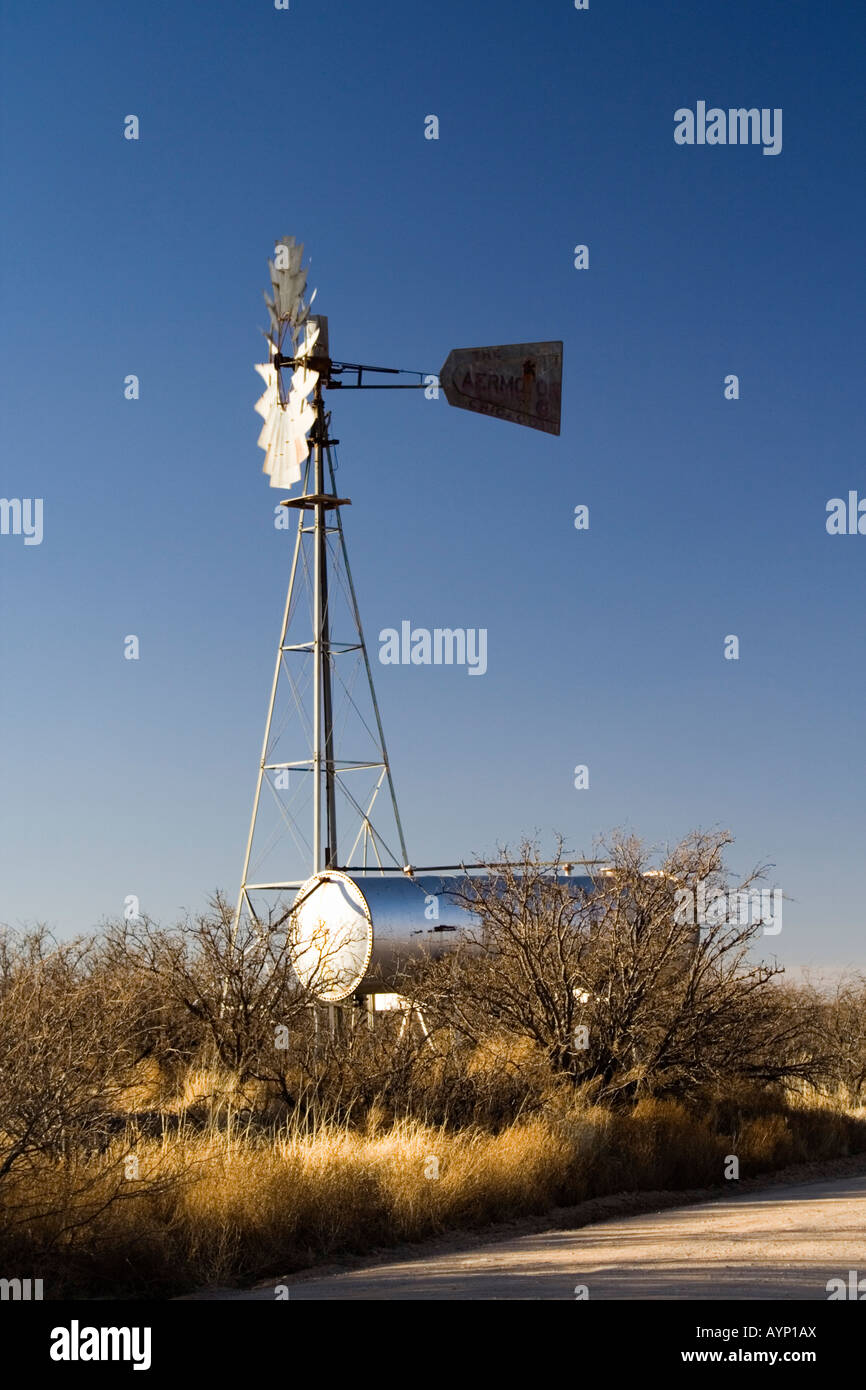 Windmill and water hi-res stock photography and images - Alamy