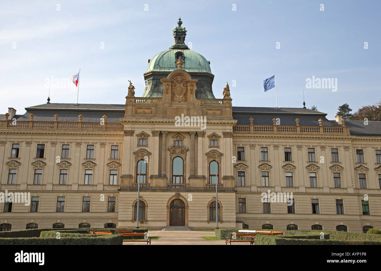 Czech parliament hi-res stock photography and images - Alamy