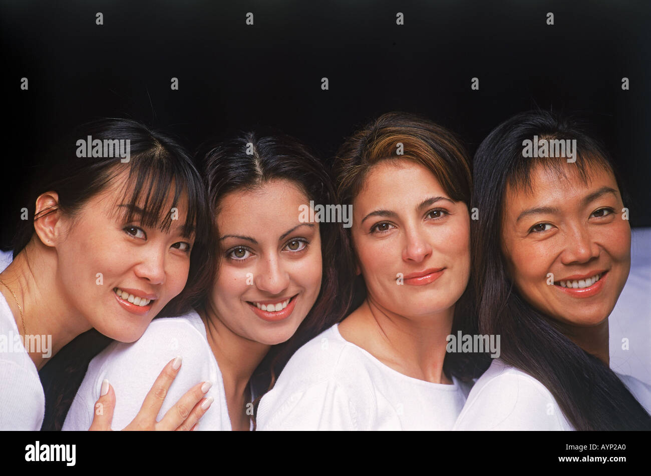 Group of women facing camera hi-res stock photography and images - Alamy