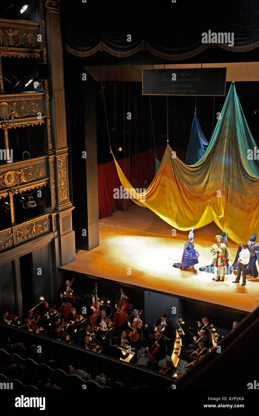 Curtain Call Opera High Resolution Stock Photography and Images - Alamy