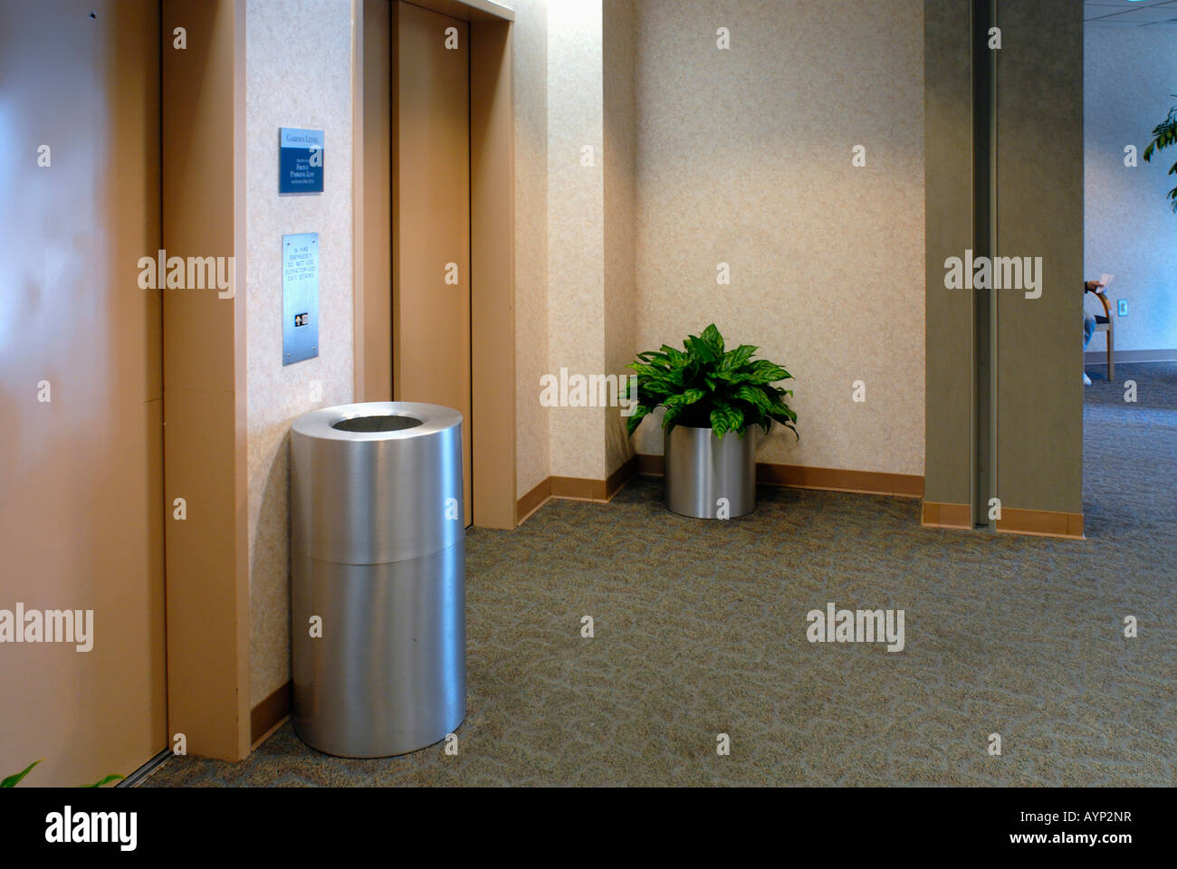 Elevator trash can hi-res stock photography and images - Alamy